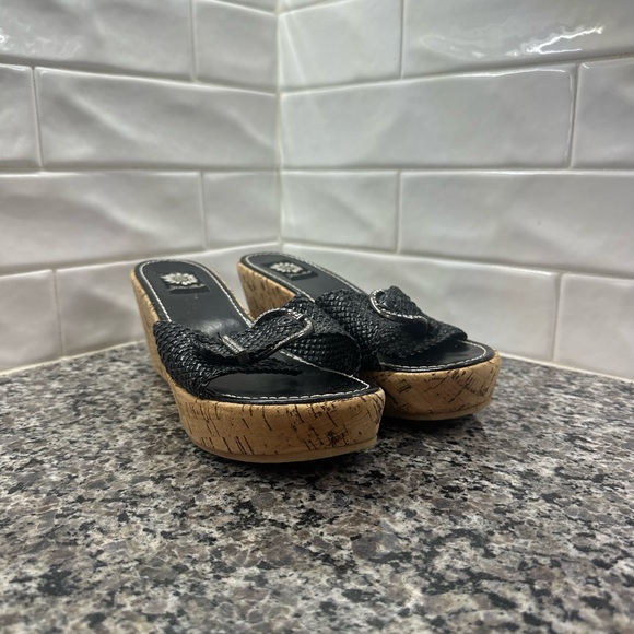 Yellow Box | Shoes | Yellow Box Black And Tan Platform Shoes | Poshmark